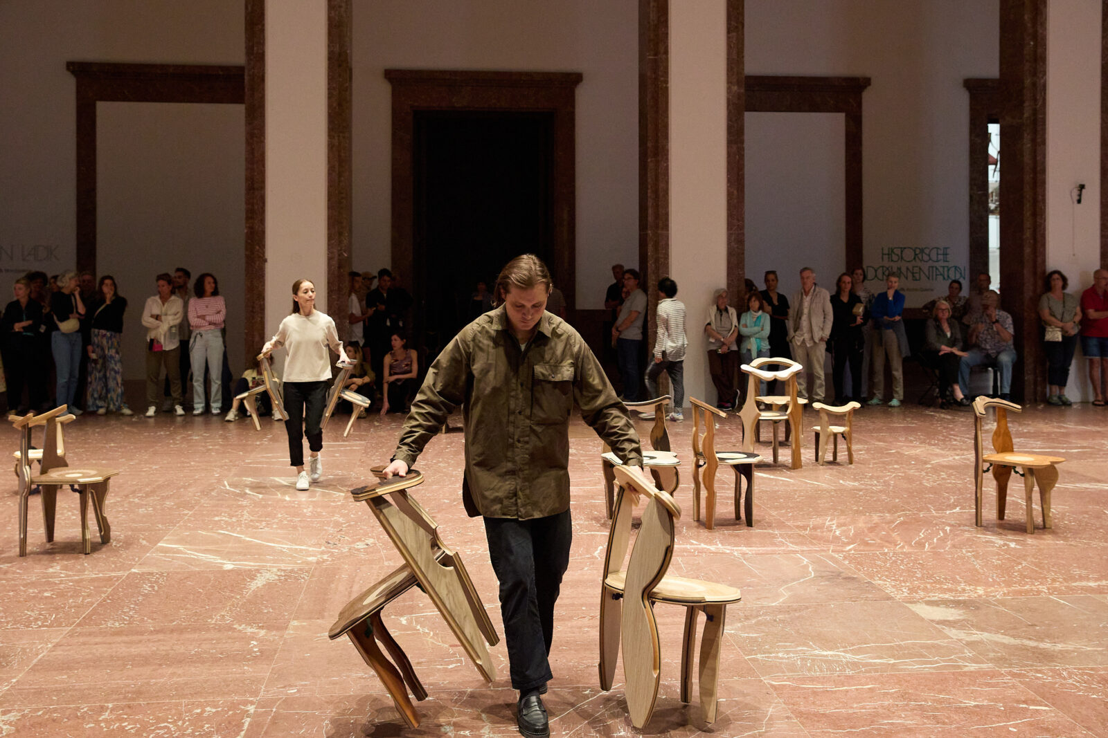 Martino Gamper. Sitzung | Haus der Kunst Munich